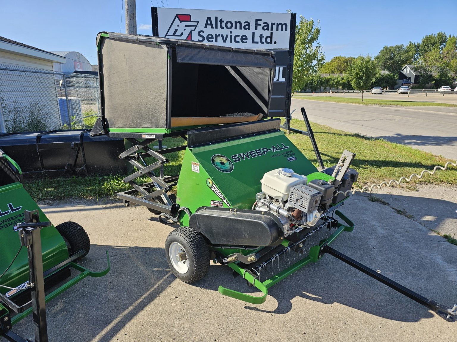New Farm Equipment | Altona Farm Service